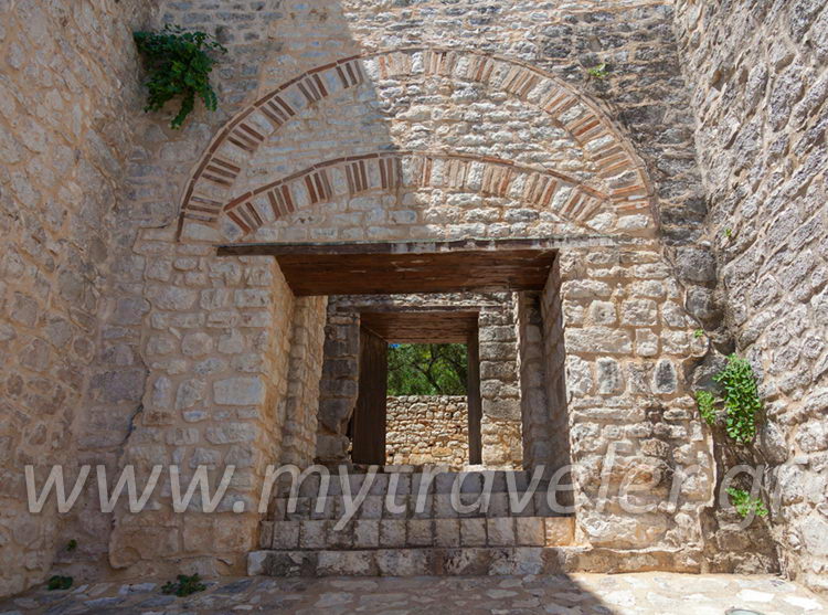 Κάστρο Κασσιόπης - MyTraveler.gr
